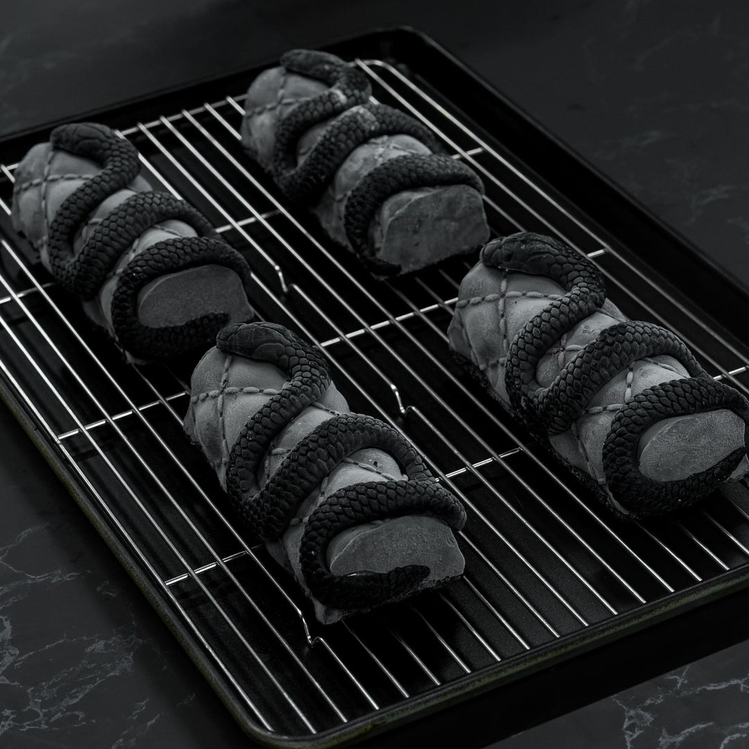 SNAKE CHOCOLATE CAKE – Blvck Paris - Japan